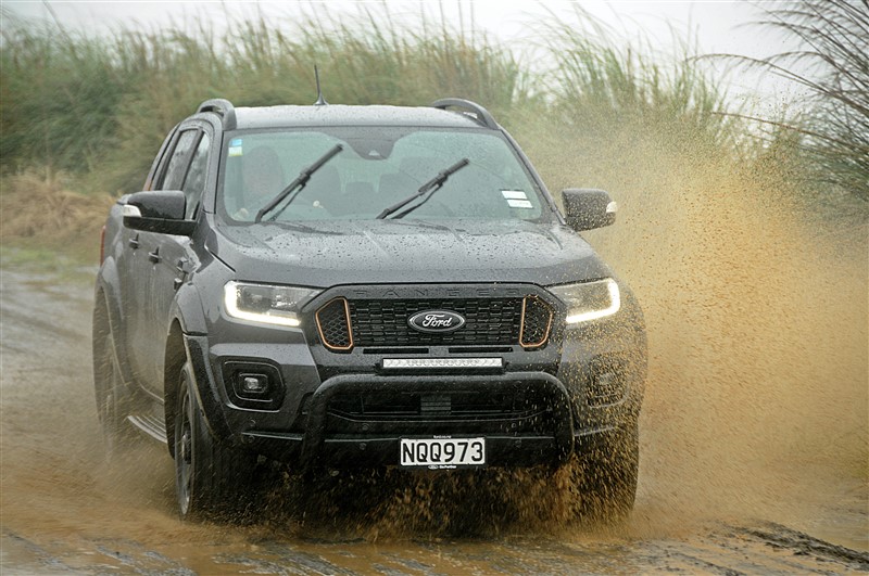 Flying Farewell - Ford Ranger | Car Tests