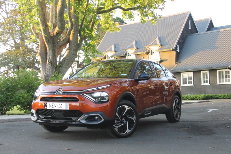 CITROEN C4 | Car Tests