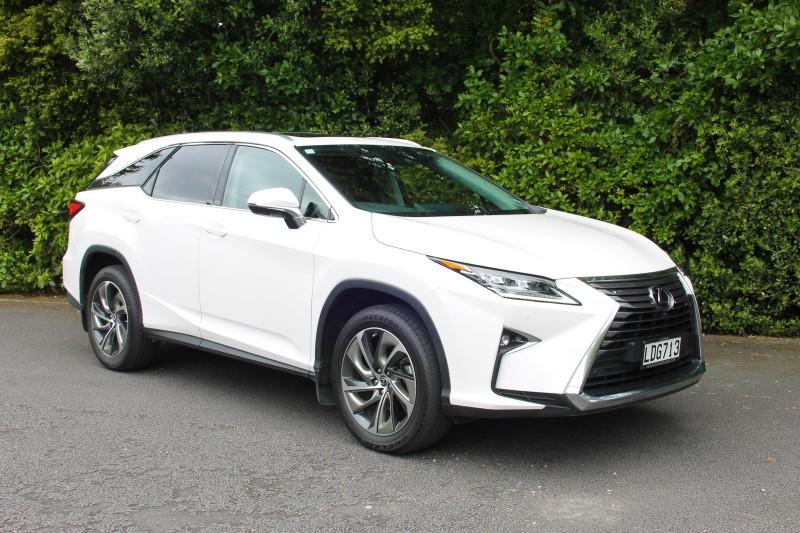 Lexus RX350L | Car Tests